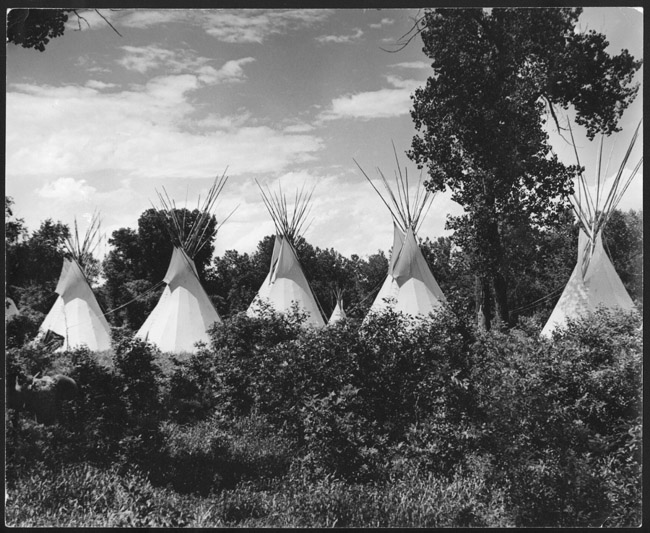 Tipis, Crow Reservation, Montana, Indian Peoples Digital Image Database ...