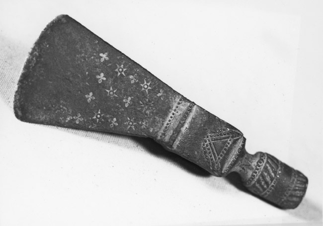 Photo of Axe Artifact, Indian Peoples Digital Image Database Object ...