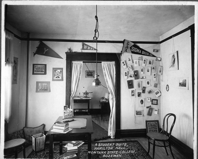 A Student Suite, Hamilton Hall, 1912