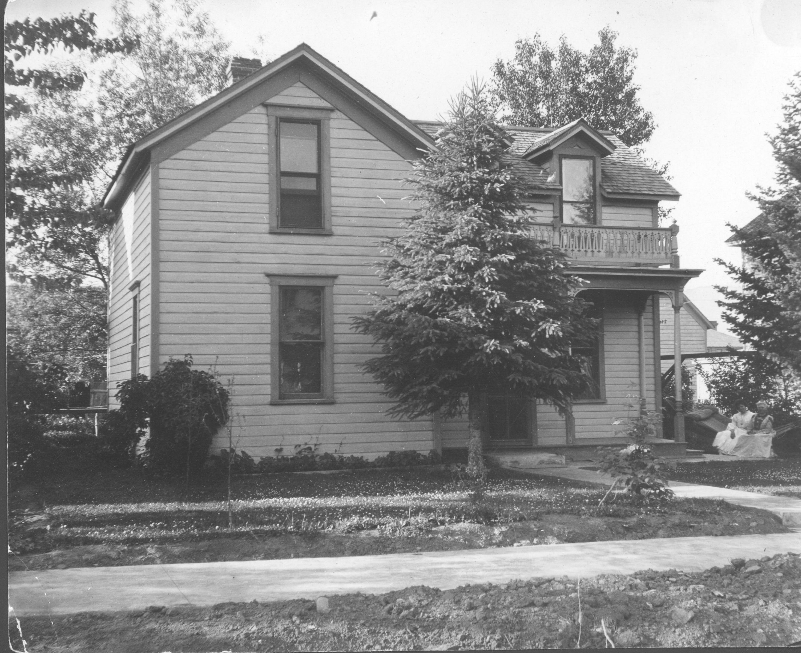 Residence of A. Brandly. 417 West olive