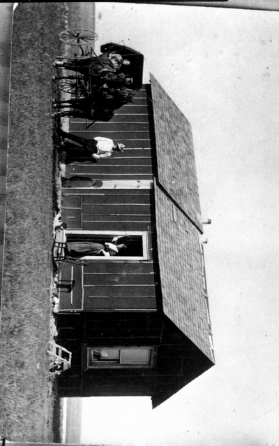 Double shack on a claim line